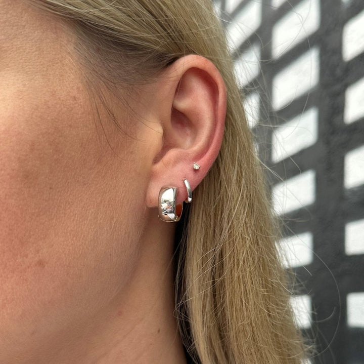 Reversible Thick Gold Huggies – Lindsey Leigh Jewelry