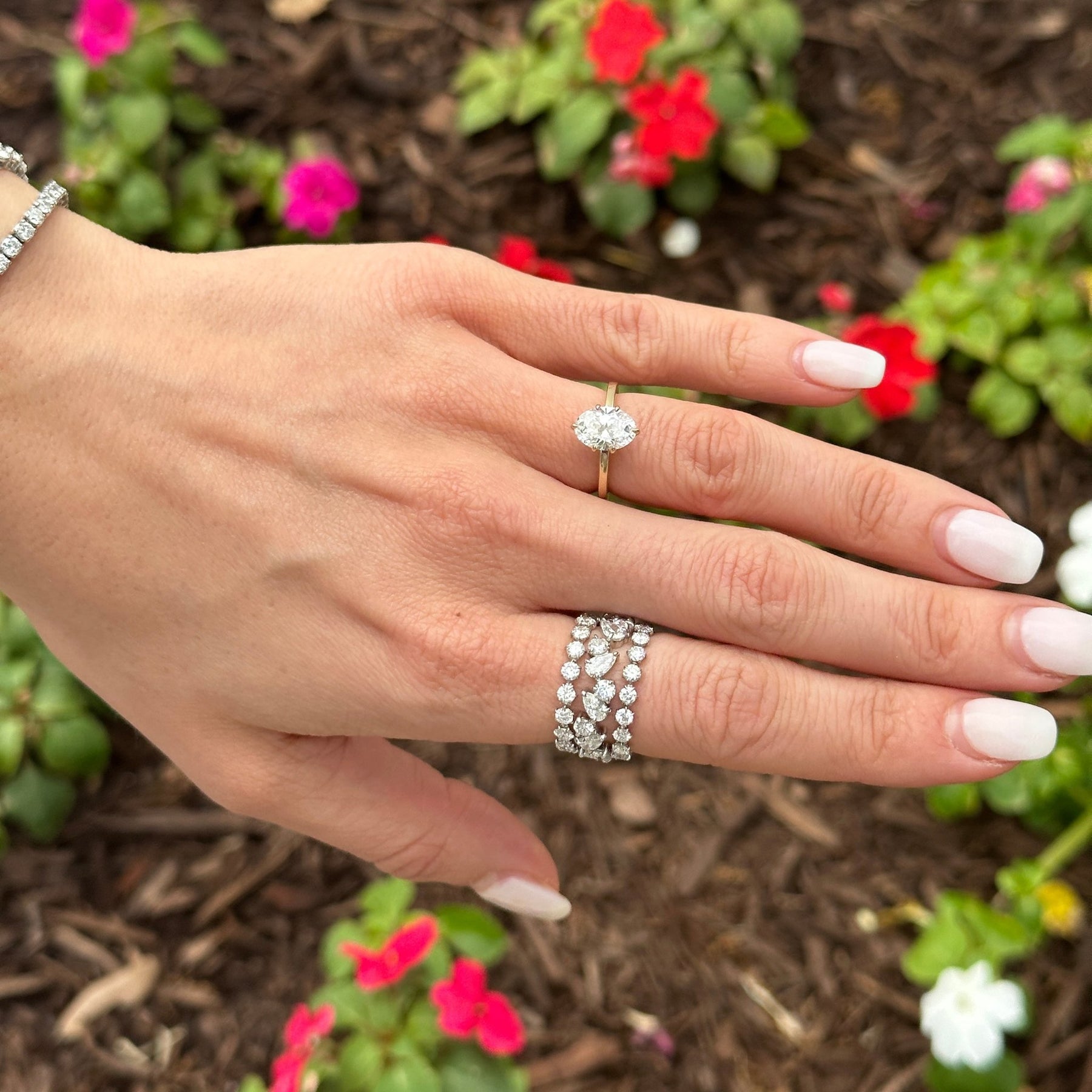 Round Eagle Prong Band – Lindsey Leigh Jewelry